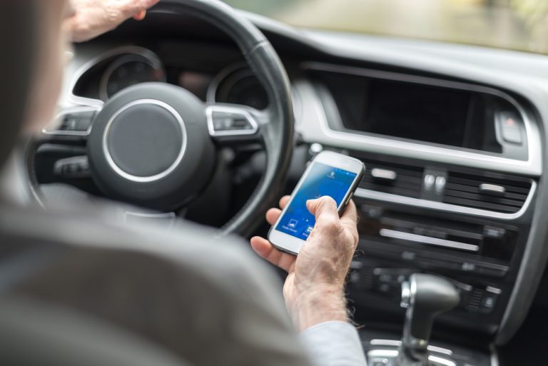 How Your Cellphone Can Help After a Traffic Accident | Dobberstein Law
